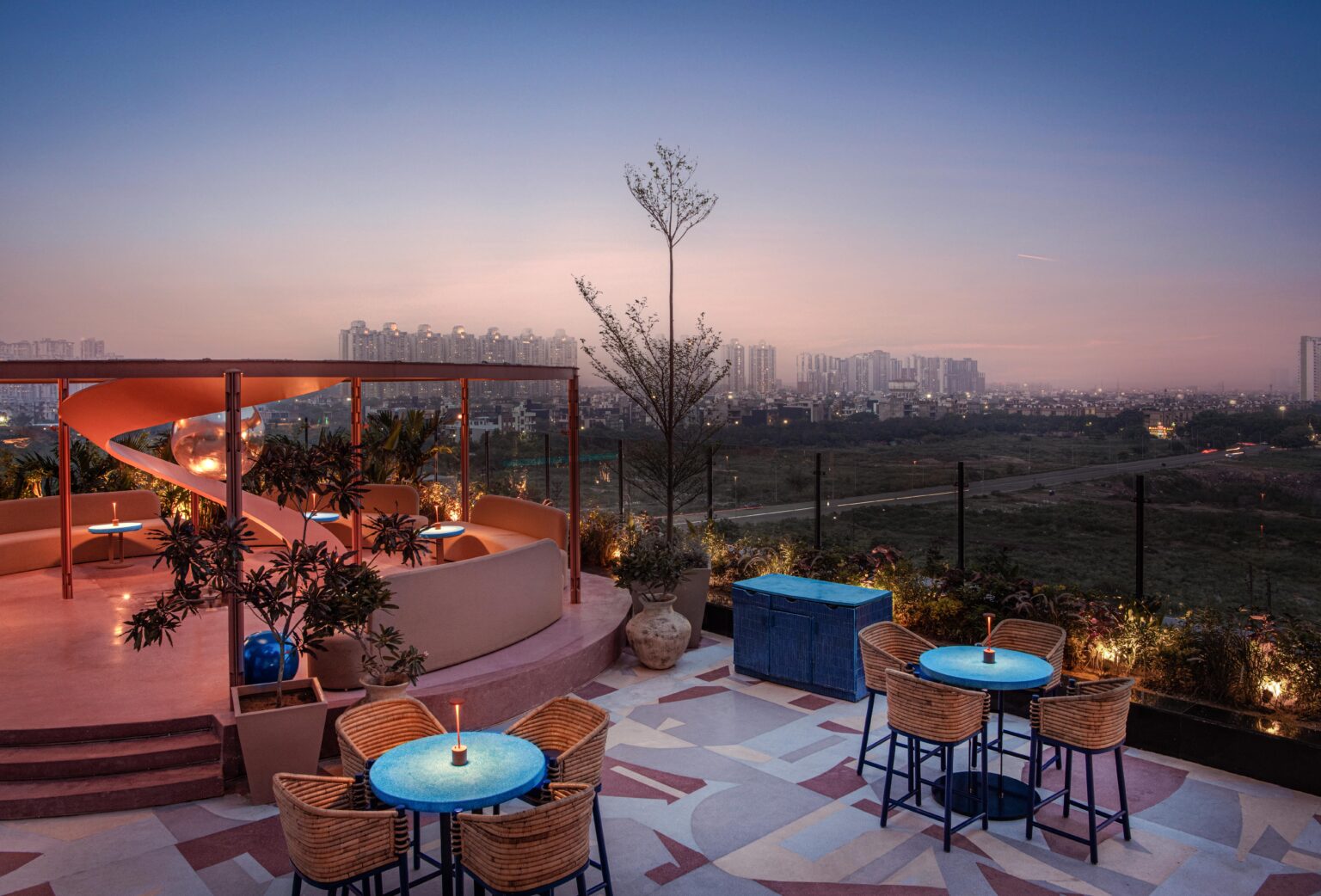 The Exotic Melt Cocktail Bar and Its Chocolate-Filled Journey - Arivaa ...